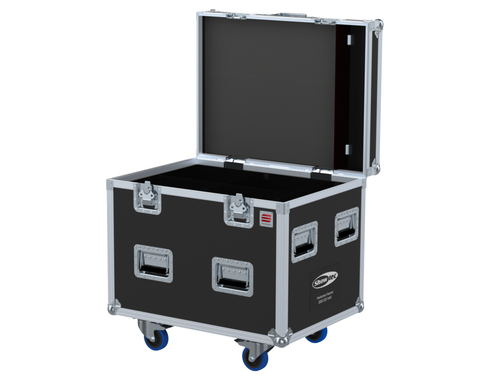 Santosom Projector Flight case, 4x Showtec Performer Fresnel 2000 DDT ...